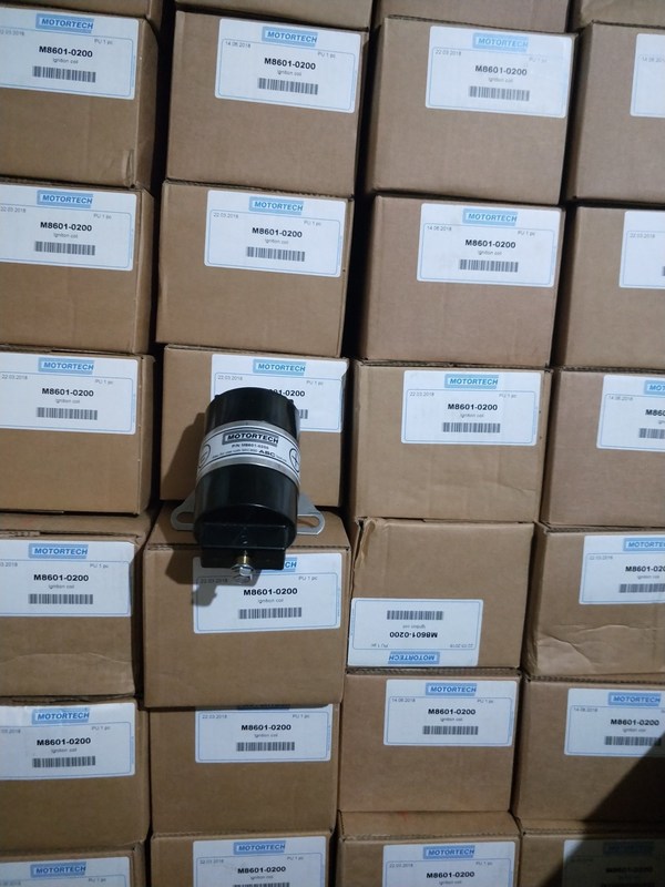 Land Motortech Ignition Coil Black Red and Blue for Performance in ...